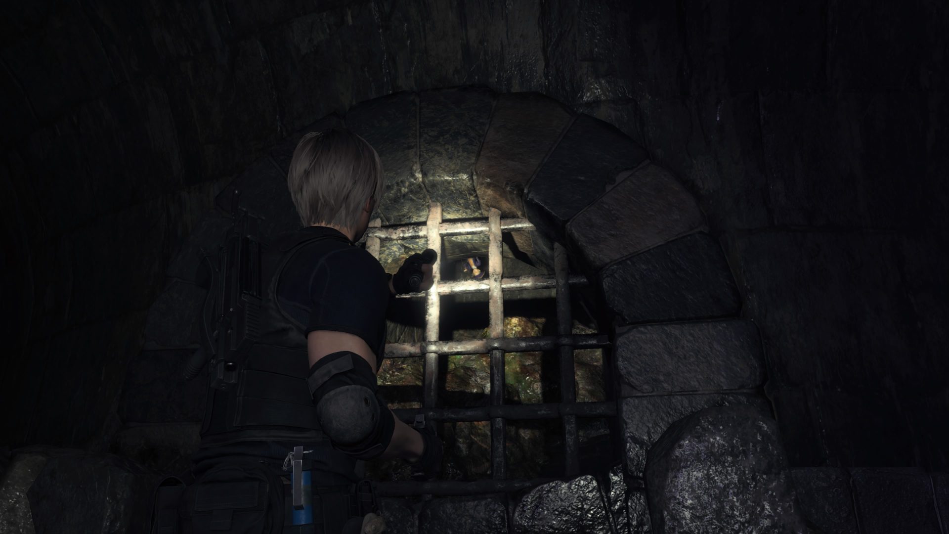 Where to Find All Clockwork Castellans in the Castle in Resident Evil 4 ...