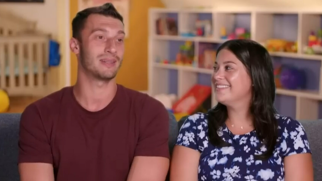 How Tall Is Alexei From 90 Day Fiance? - The Escapist