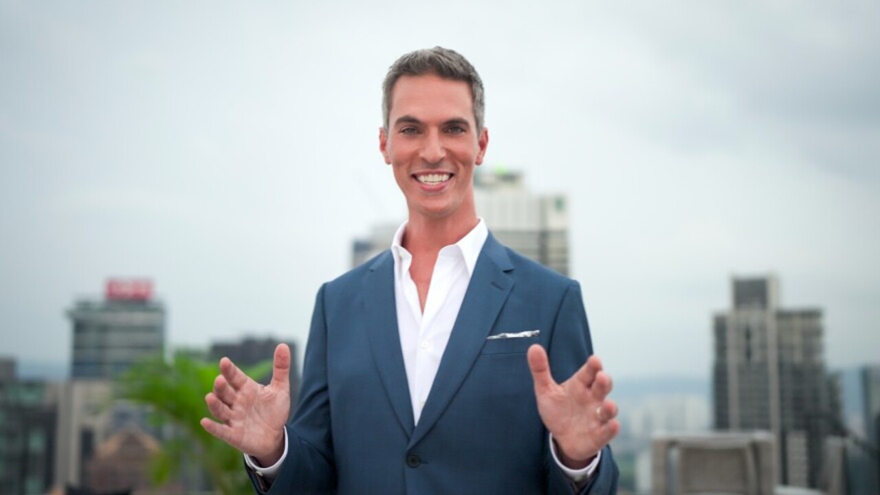 Who Is The Host of The Mole on Netflix?