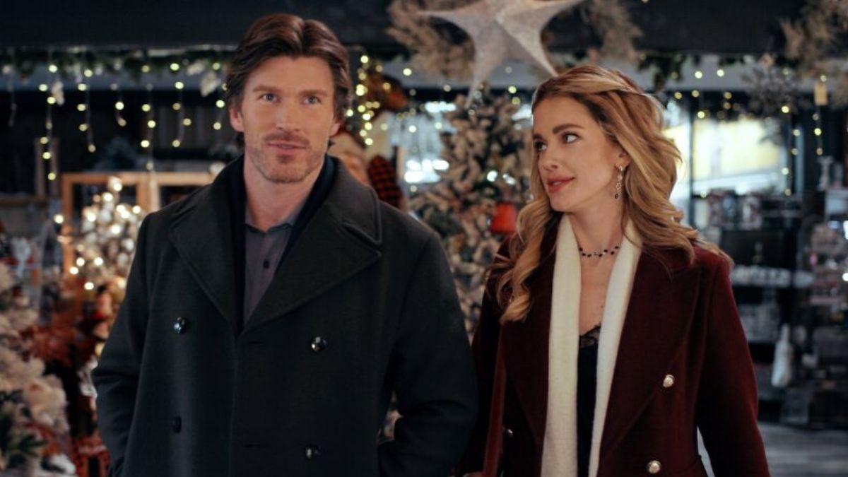 Full Hallmark Channel 2024 Holiday Schedule - All New Movies, Listed