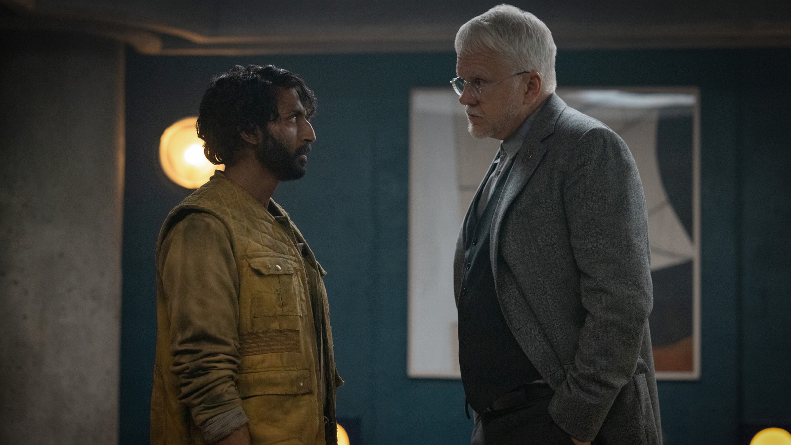 Silo Season 2: Who Is Salvador Quinn (& What’s His Connection to the ...