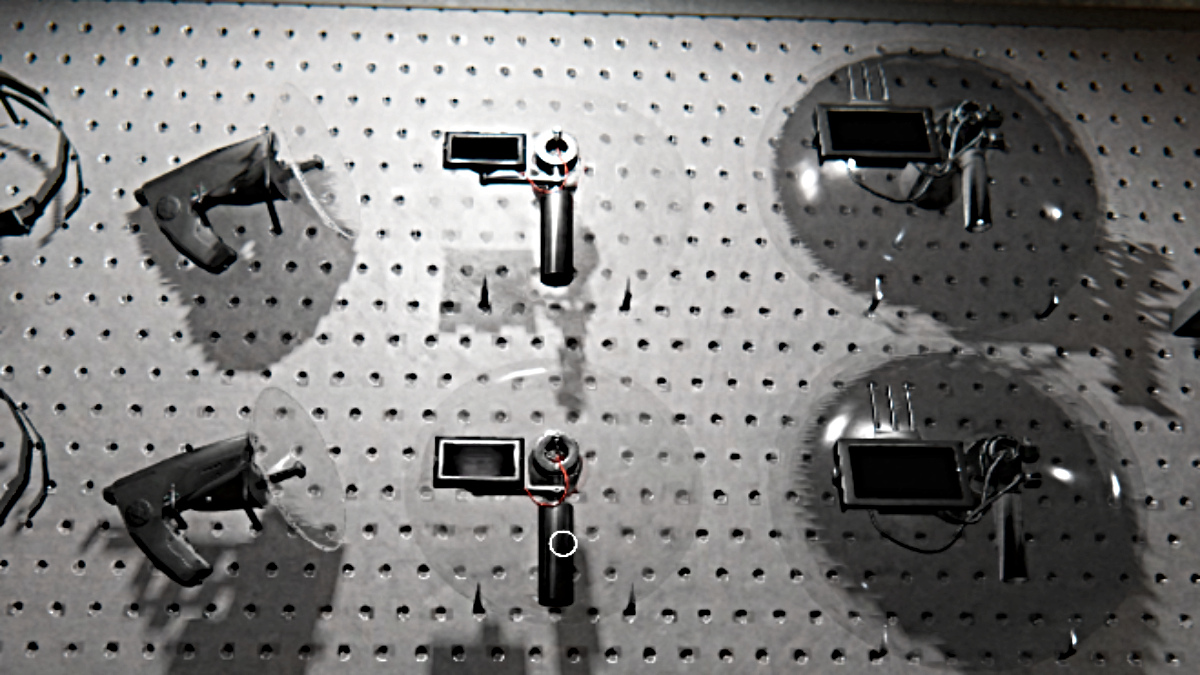 How To Use the Parabolic Microphone in Phasmophobia - The Escapist