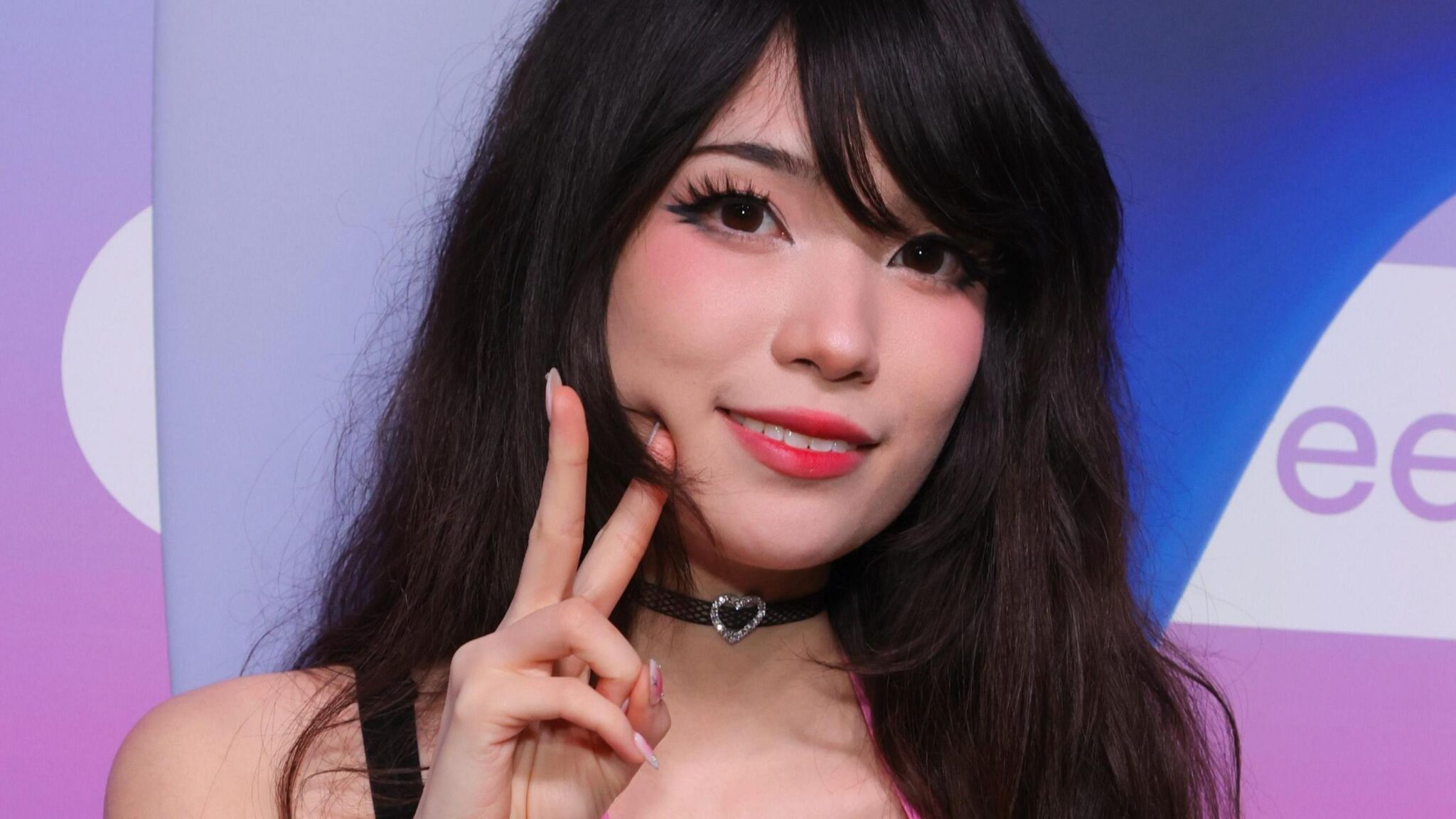 Emiru assaulted at TwitchCon, and not much was done about it - The Escapist